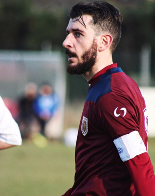 Piace il mediano Juan Mauri, a centrocampo si valuta anche Bovo