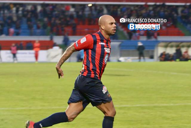 Virtus Francavilla: Mercato, firma Baclet. Perez si allontana